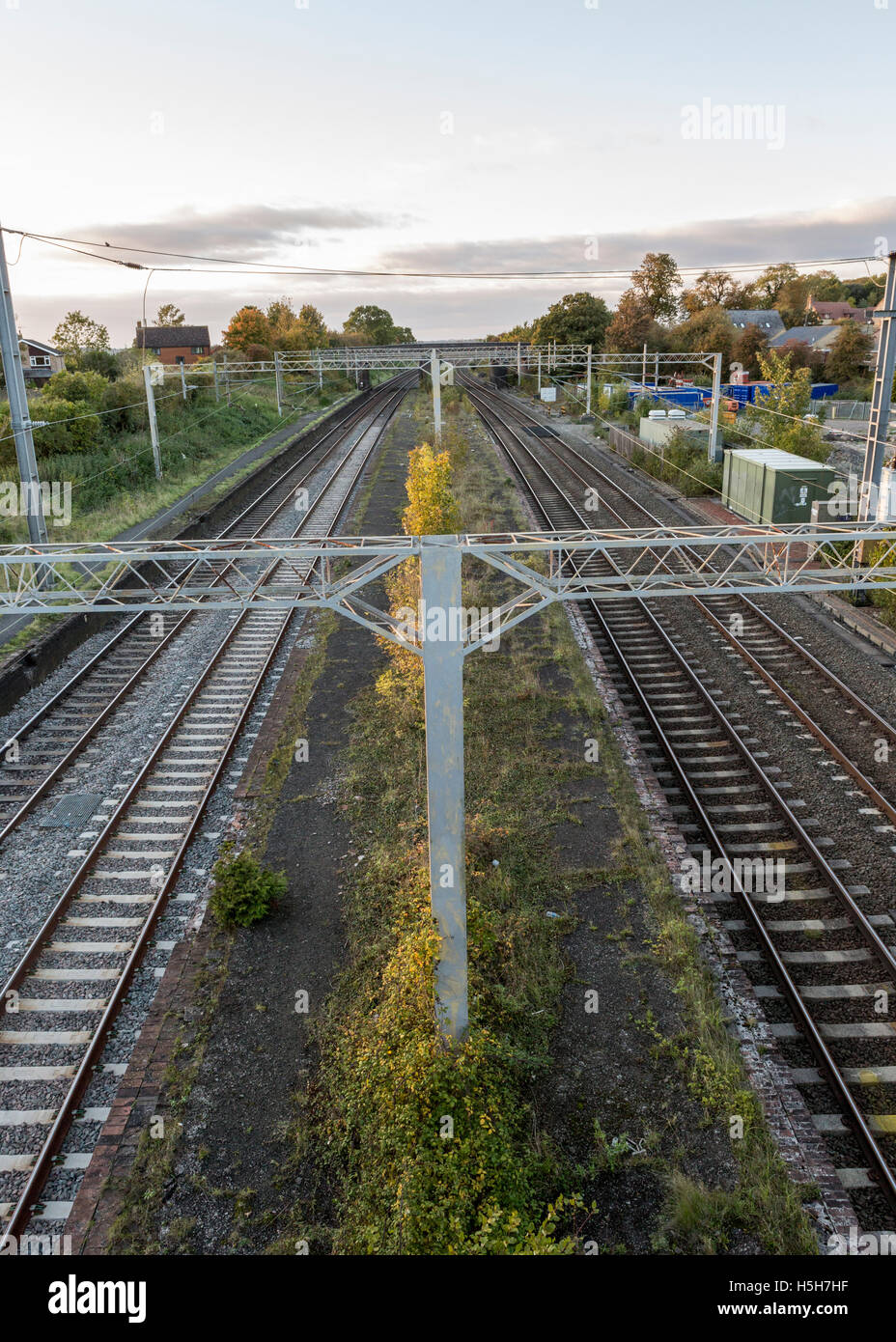 Castlethorpe disused railway station Stock Photo - Alamy