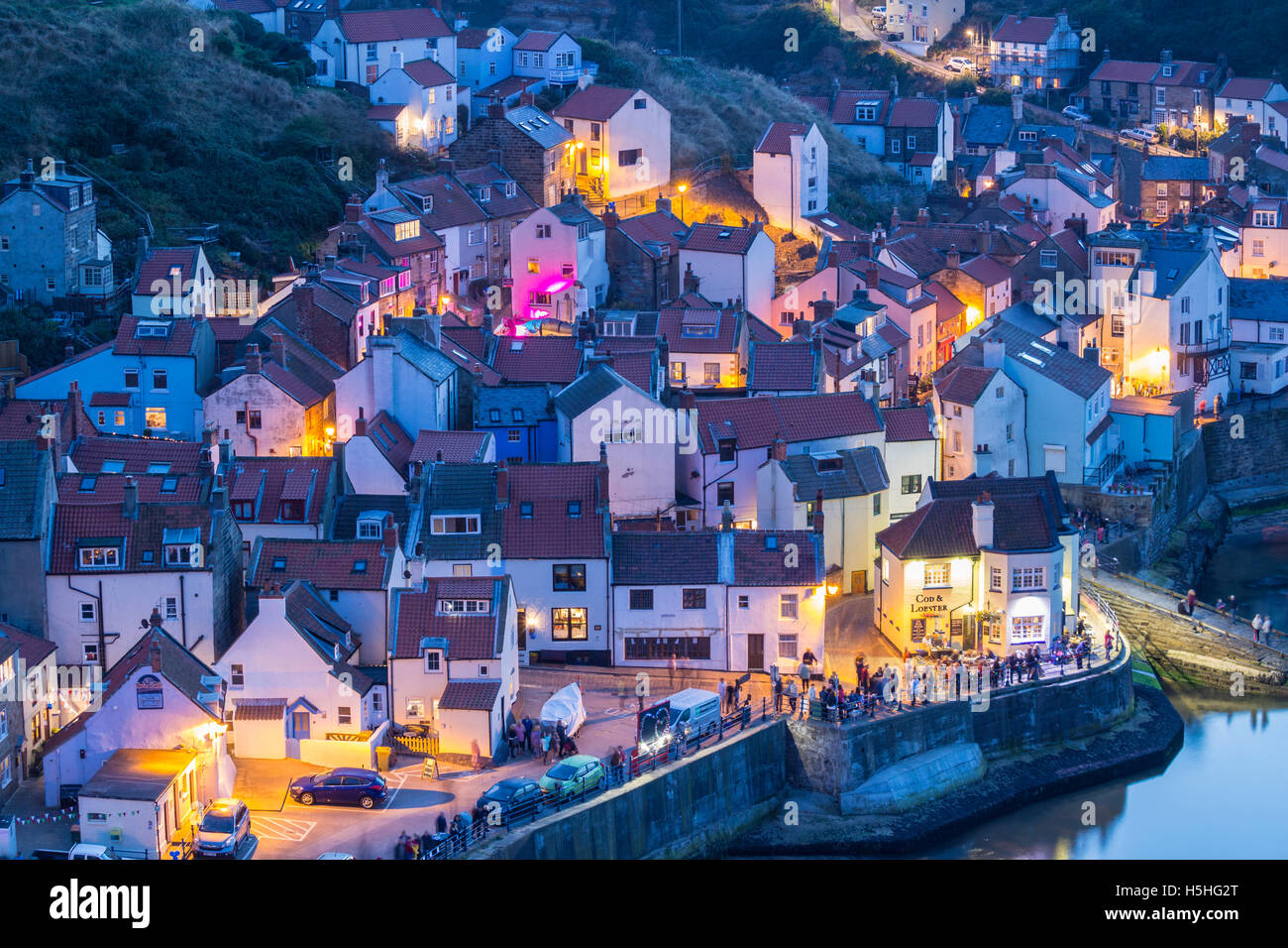 Staithes at night hi-res stock photography and images - Alamy