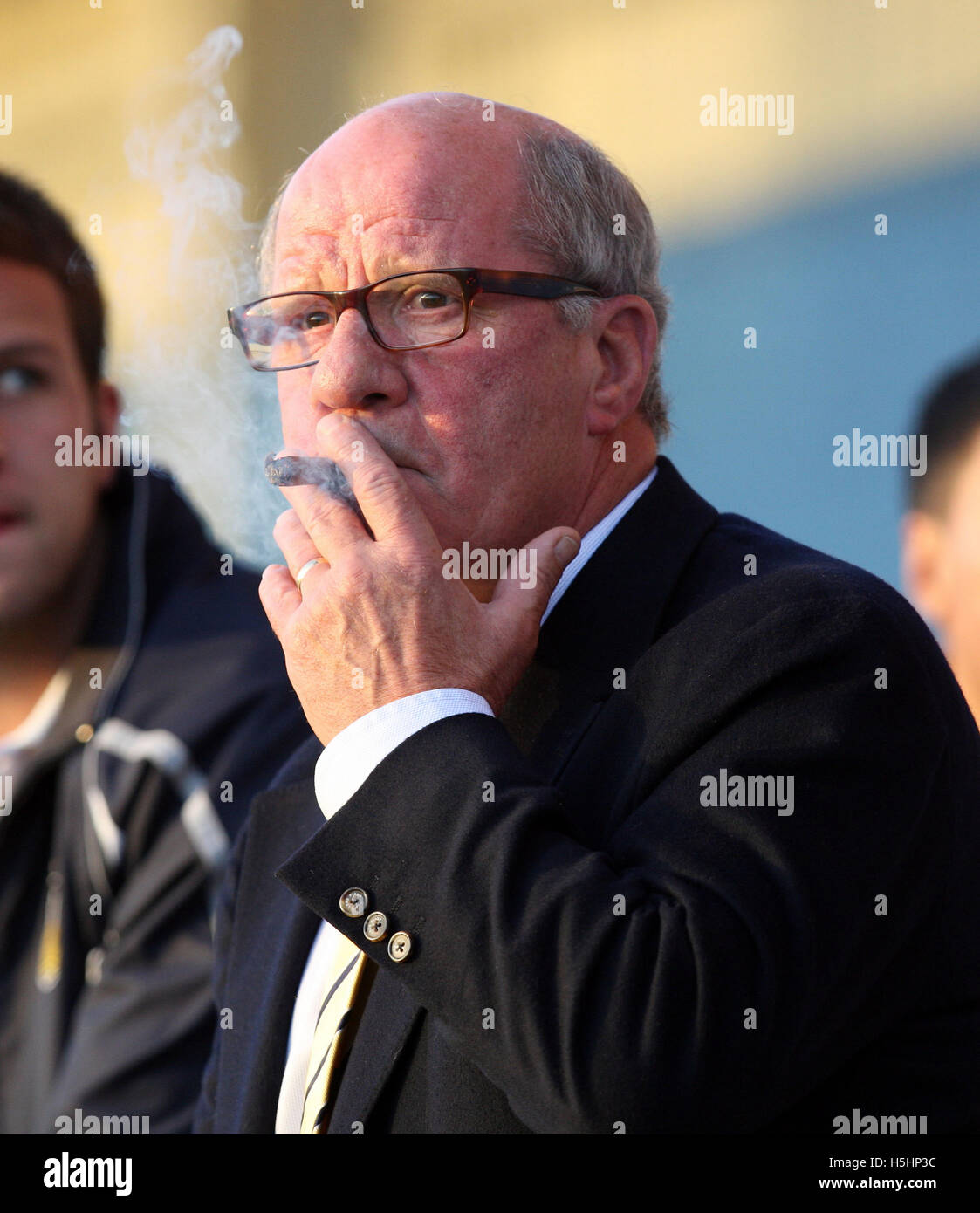 Jim smith manager hi-res stock photography and images - Alamy