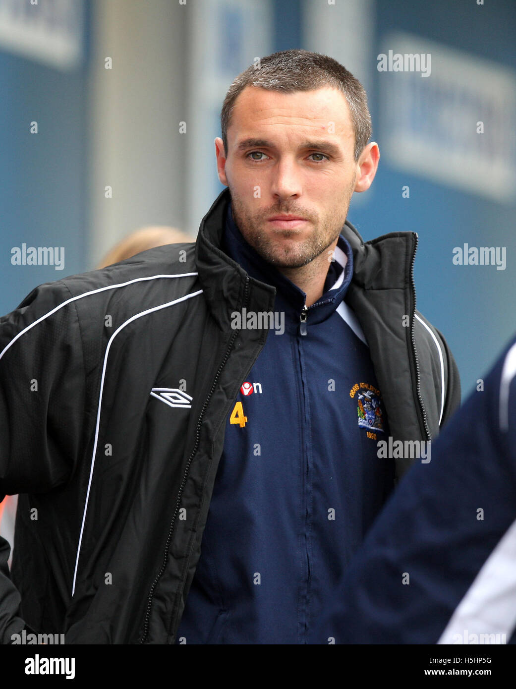 Sport football action sidelines hi-res stock photography and images - Alamy