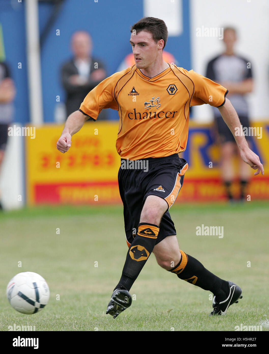 Football wolves action hi-res stock photography and images - Alamy