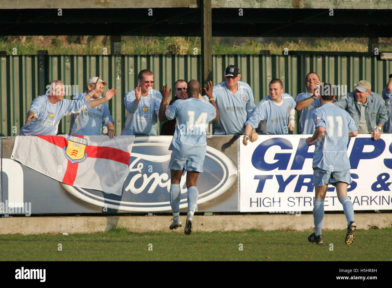 Grays Athletic Football Club Fans - 19/03/05 Stock Photo - Alamy