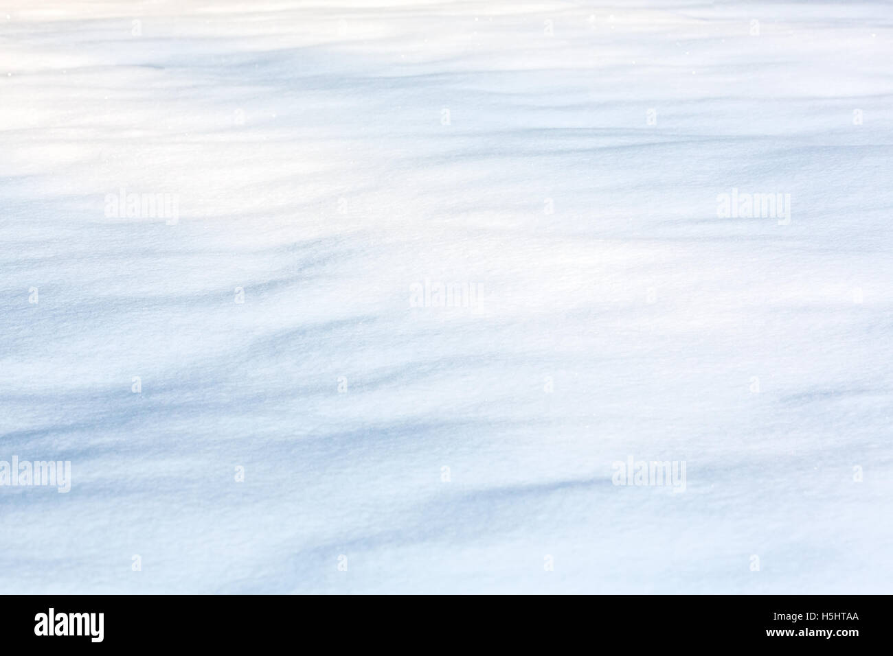 Winter background of fresh white snow texture Stock Photo - Alamy