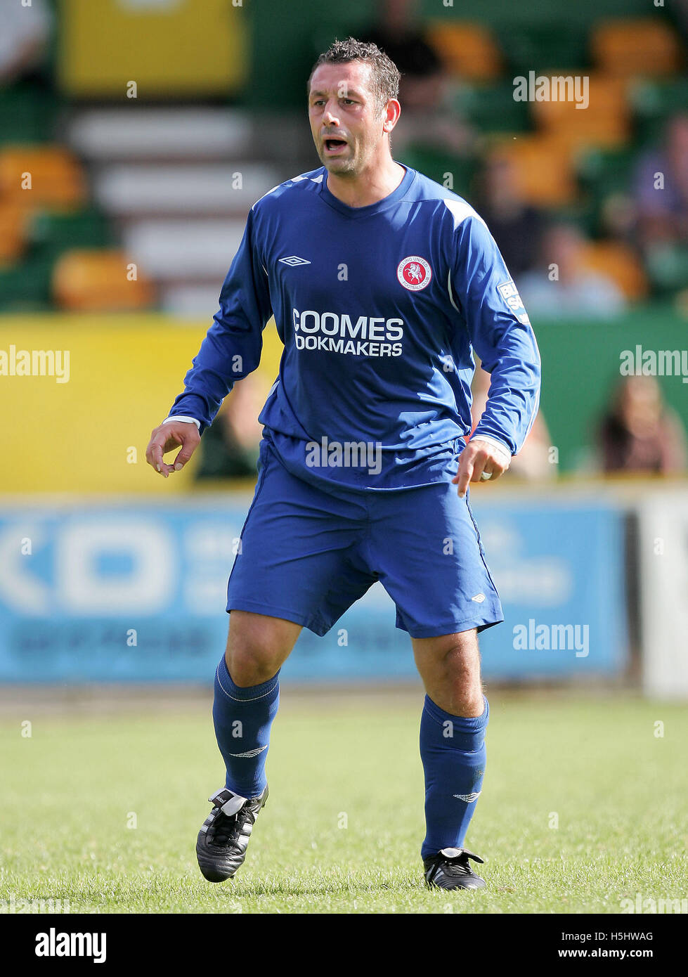 Welling player-manager Neil Smith - Thurrock vs Welling United - Blue ...