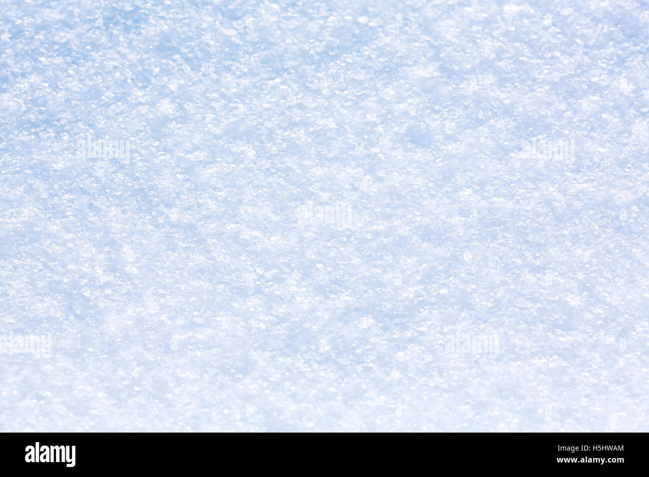 Pure white snow hi-res stock photography and images - Alamy