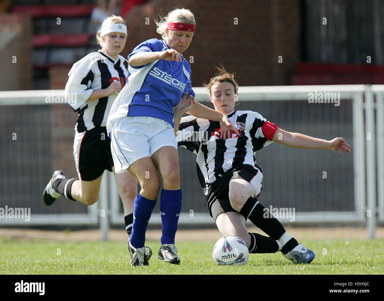 Tilbury fc hi-res stock photography and images - Alamy