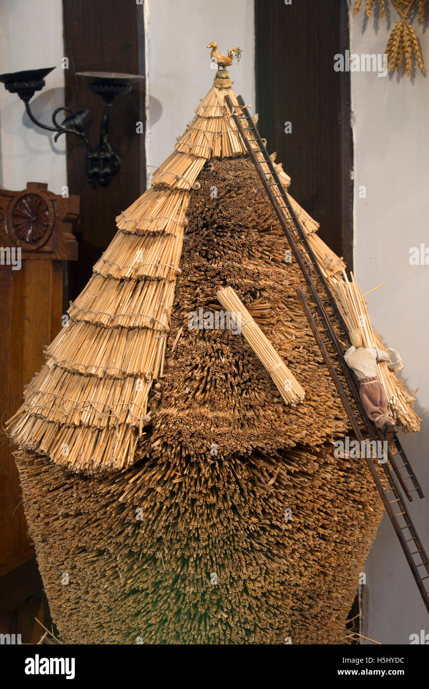 UK, England, Cheshire, Siddington, All Saints Church, Harvest Festival ...