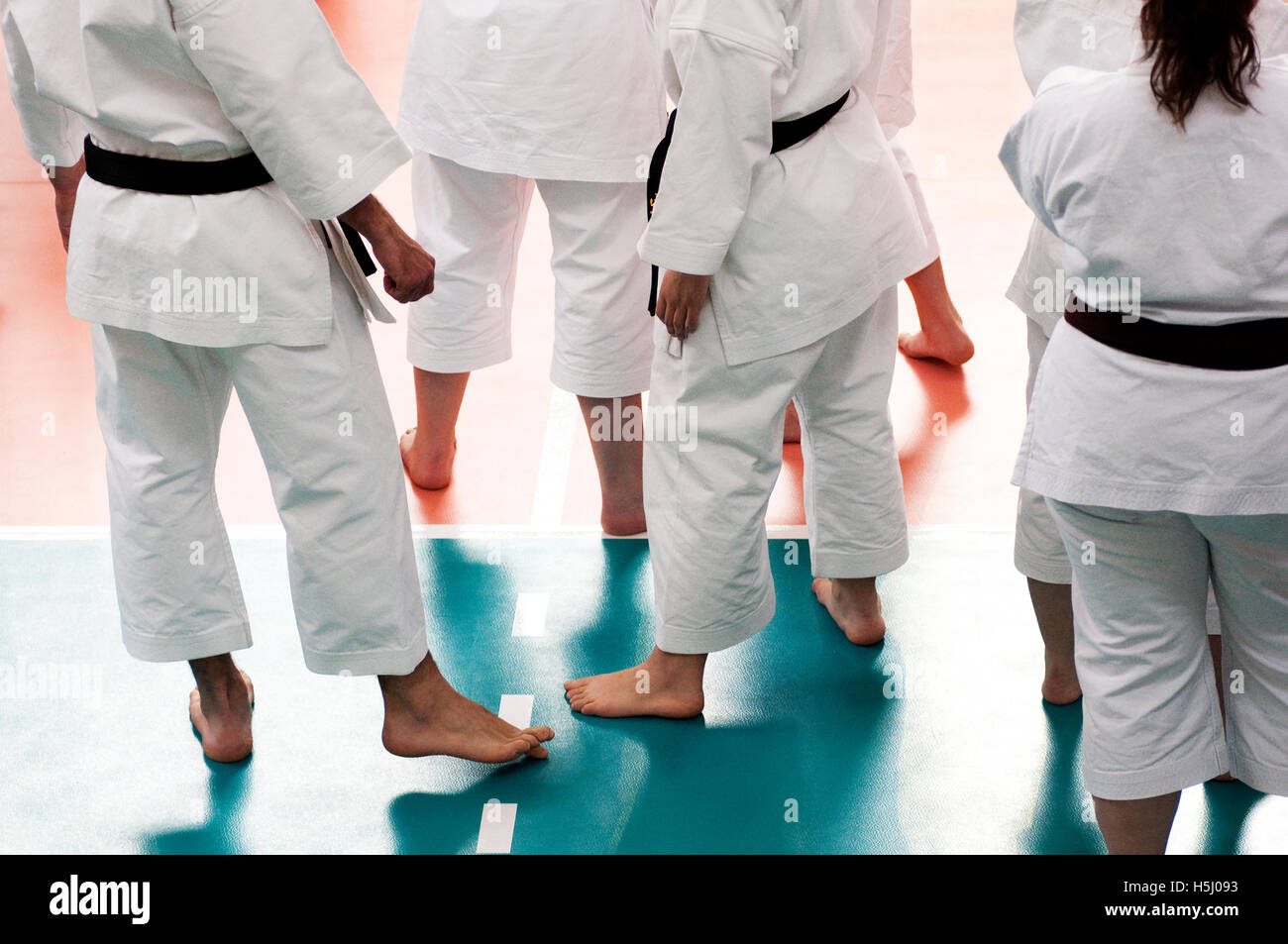 Karate class hi-res stock photography and images - Alamy