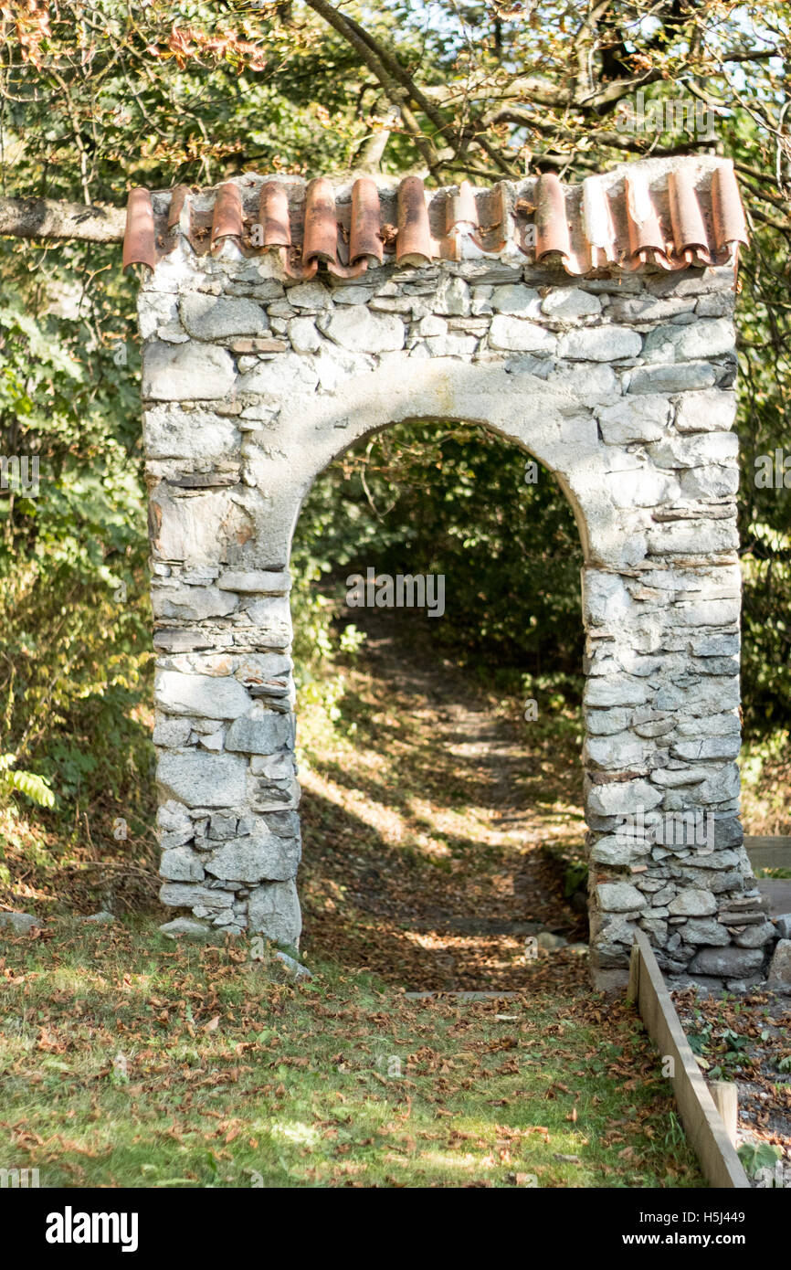 Stone, Door, Forest, Outdoor, Ruine, Passage, Wall, Old, Anncient ...