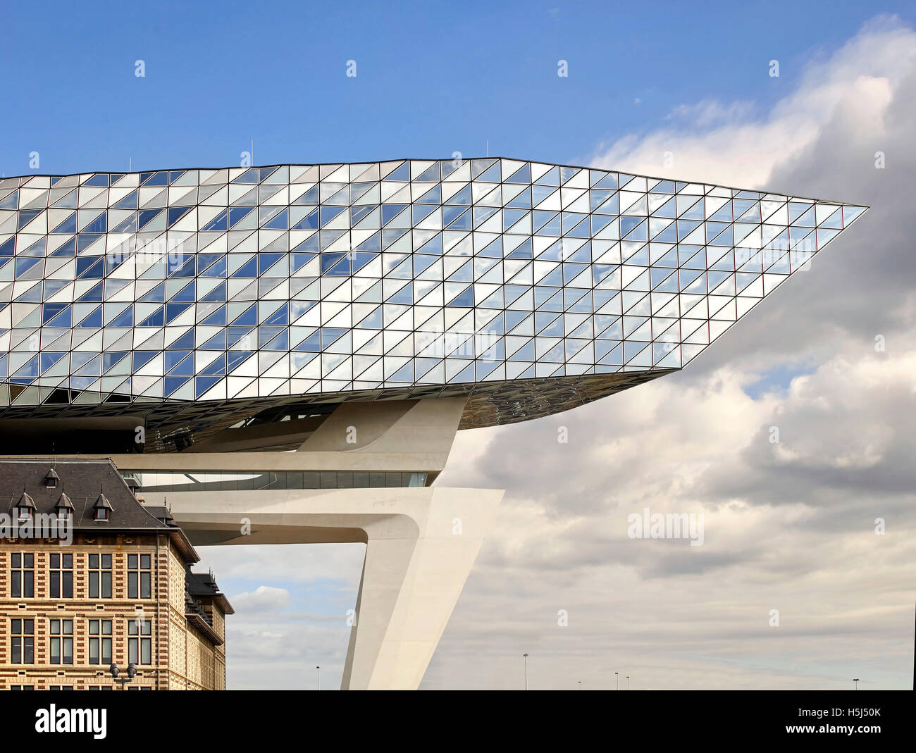 Zaha Hadid Architects Turn An Old Fire Station Into A 10 Of Zaha