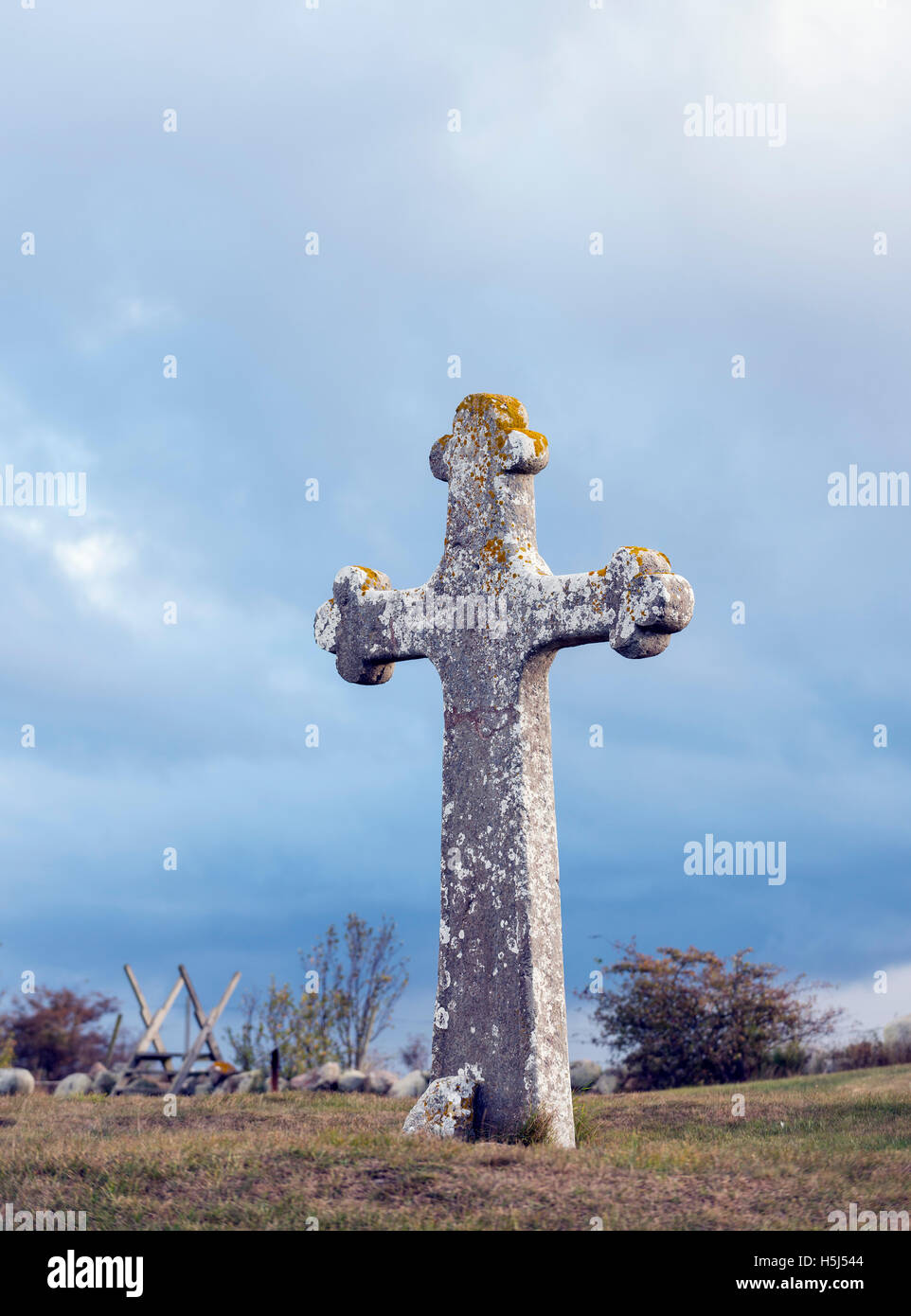 Medieval stone cross hi-res stock photography and images - Alamy
