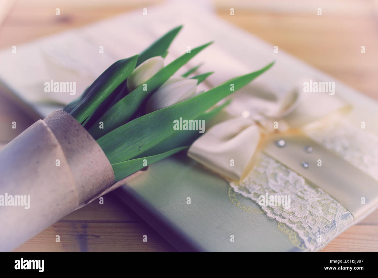 white tulip lace wedding Stock Photo - Alamy