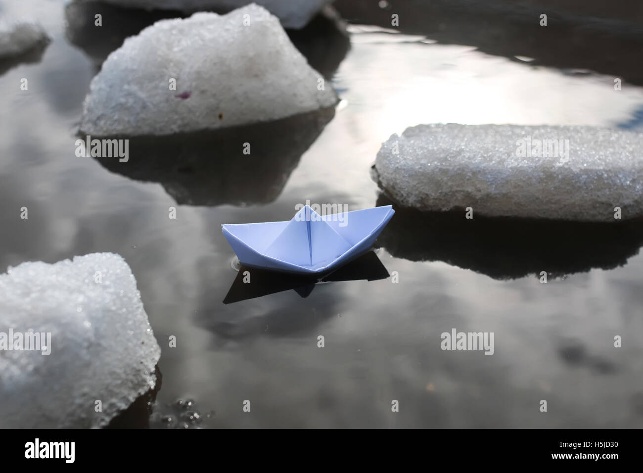 paper boat in a pool Stock Photo - Alamy