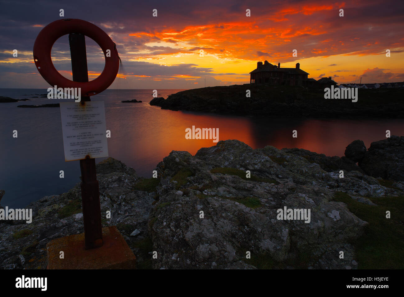 Craig y Mor, Lon Isallt, Trearddur Bay, North Wales, United Kingdom ...