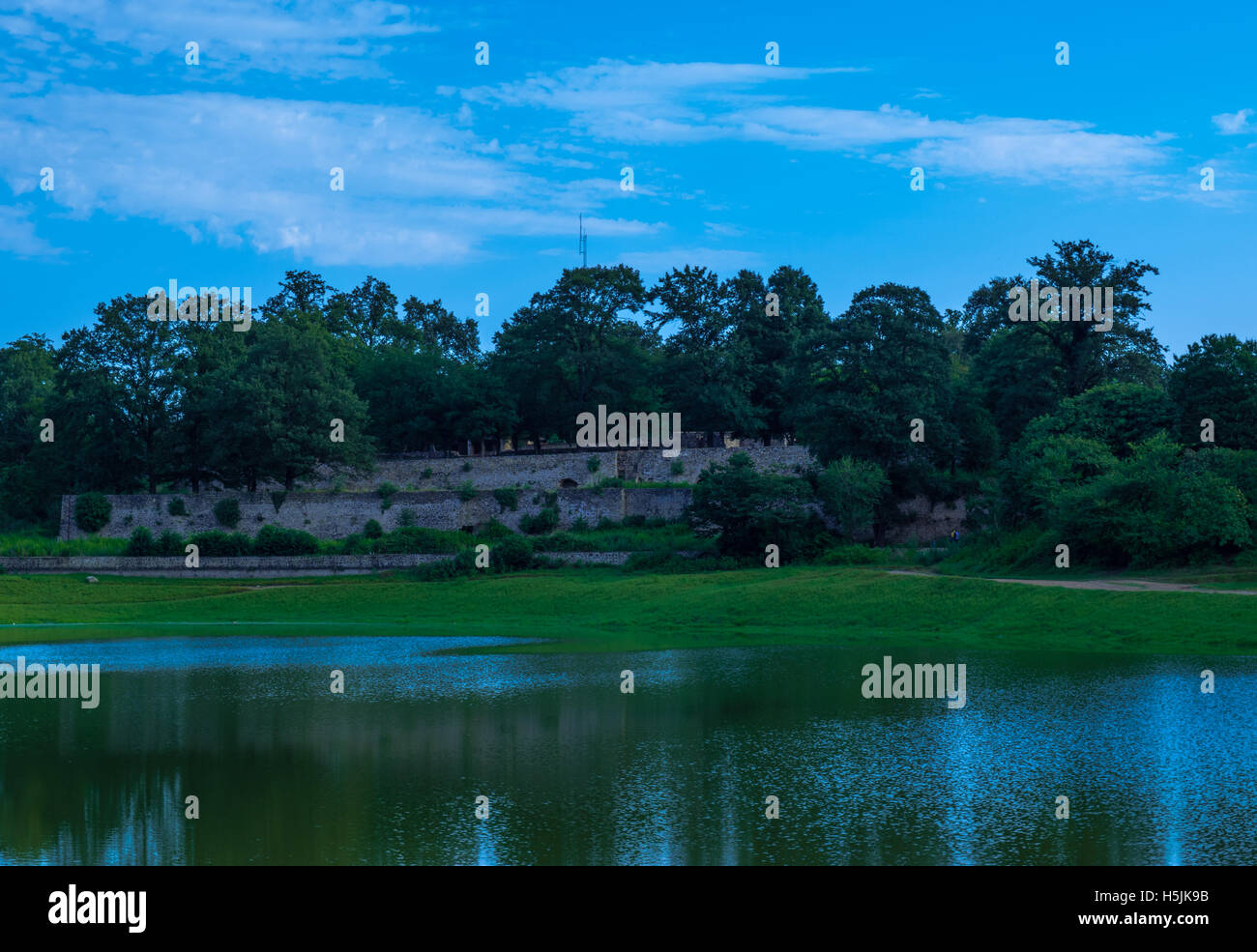 abbas-abad historical building near lake Stock Photo - Alamy