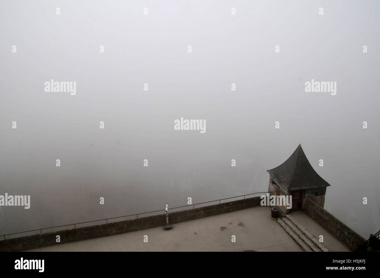 Sudden sight hi-res stock photography and images - Alamy