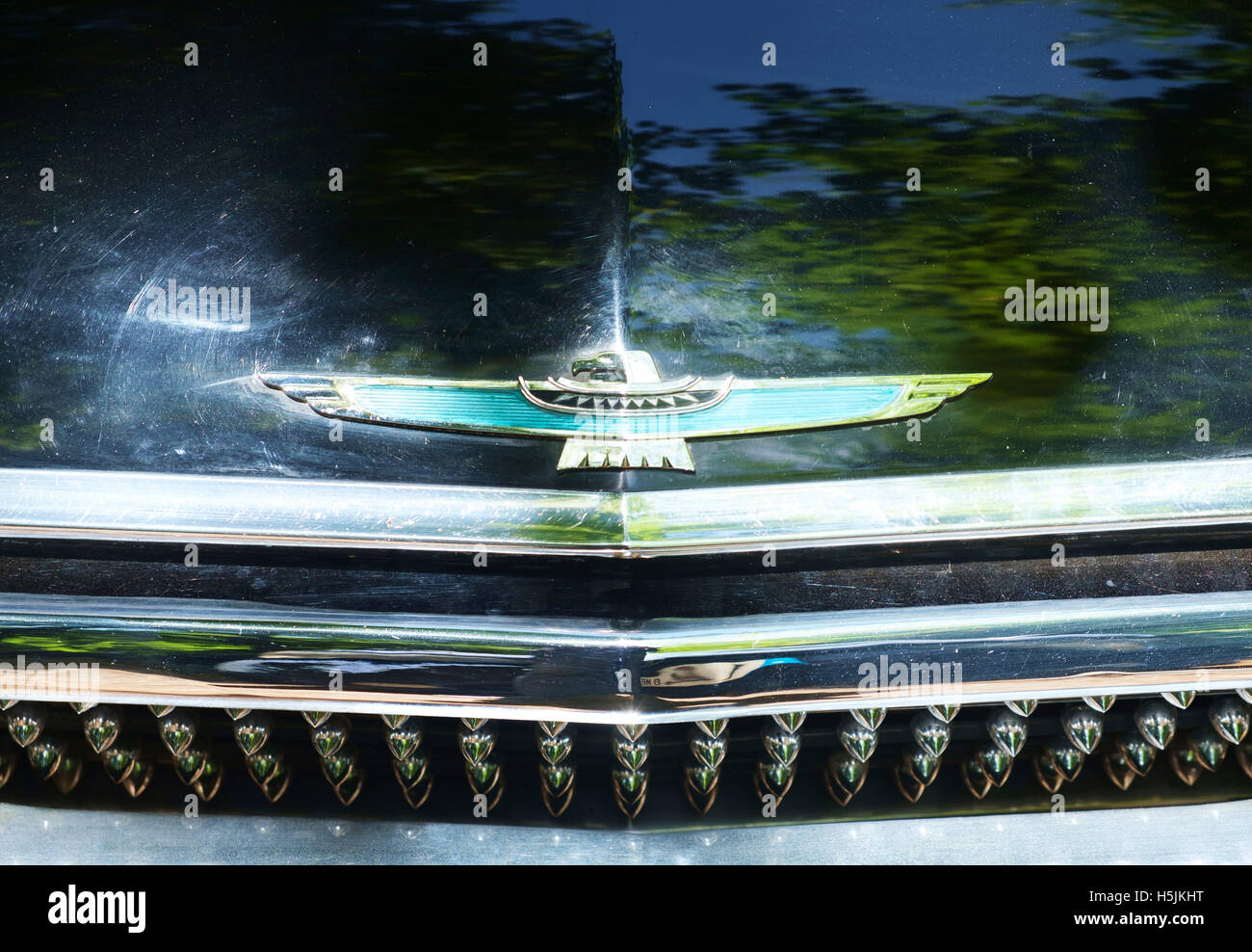 Thunderbird sign hi-res stock photography and images - Alamy