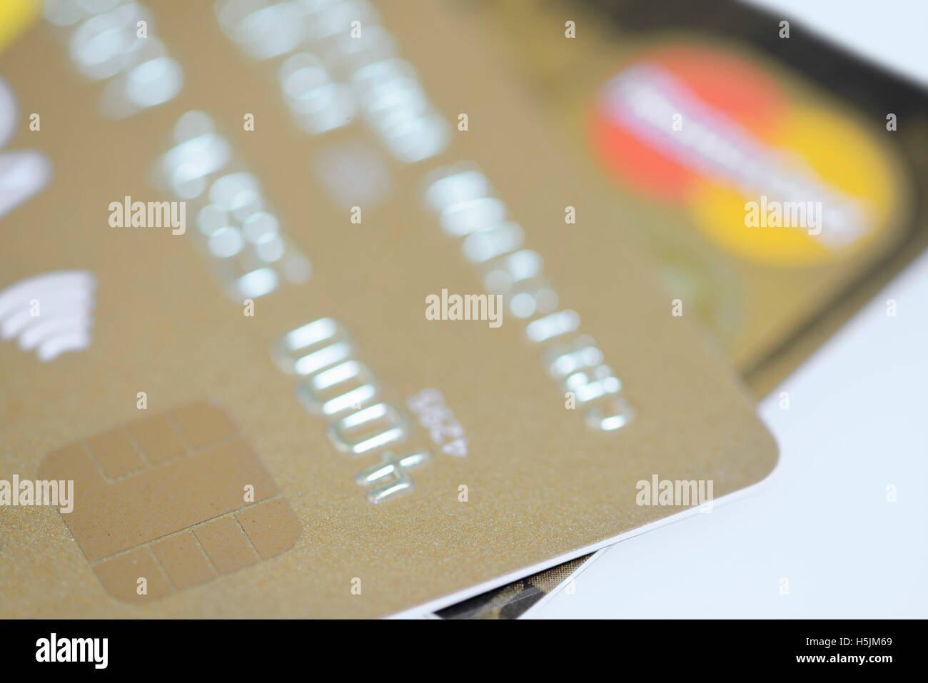 Money and credit cards hi-res stock photography and images - Alamy