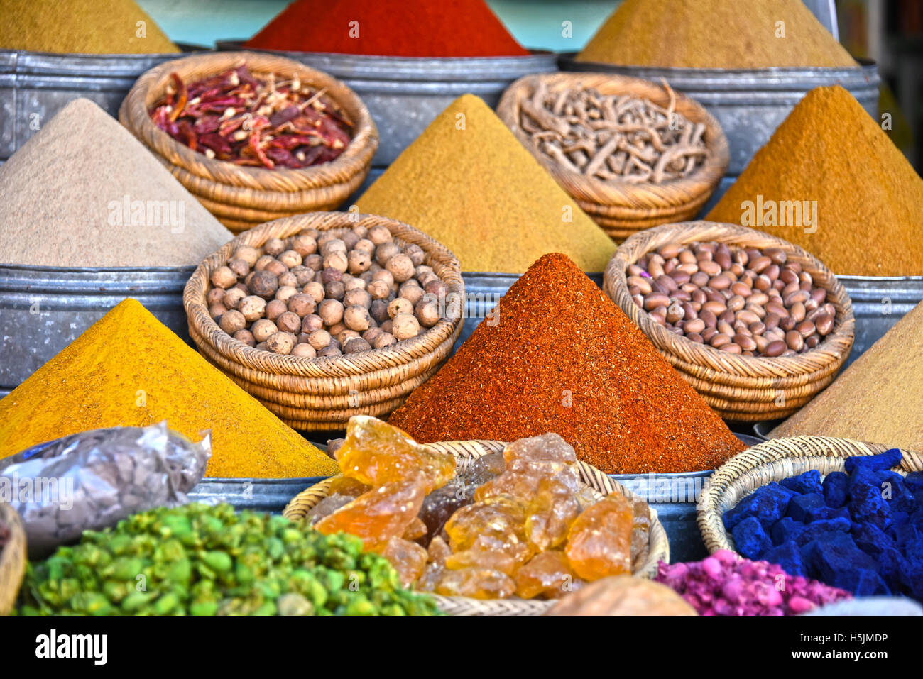 Variety of spices on the arab street market stall Stock Photo - Alamy