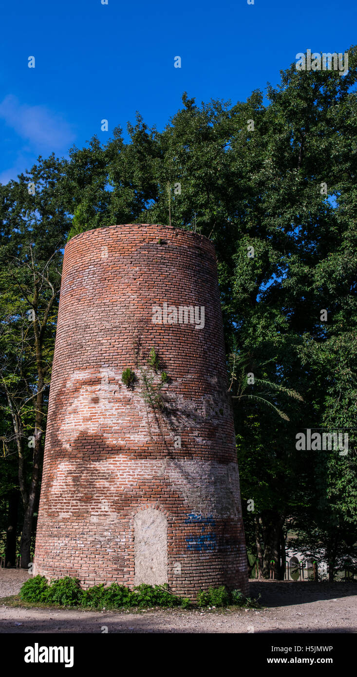 Brick tower hi-res stock photography and images - Alamy