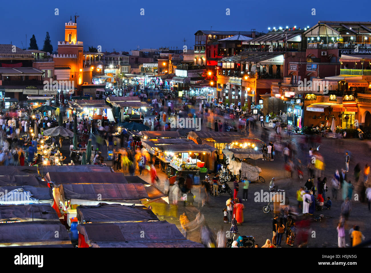 MARRAKESH, MOROCCO - SEPT 21, 2016: Jemaa el-Fnaa square in Medina of ...