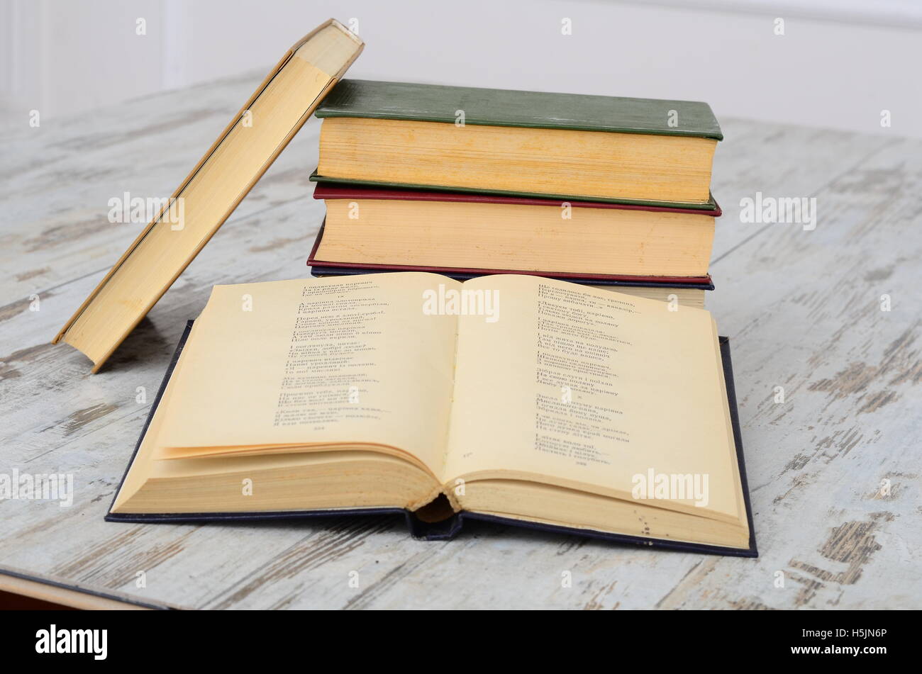 book of books Stock Photo - Alamy