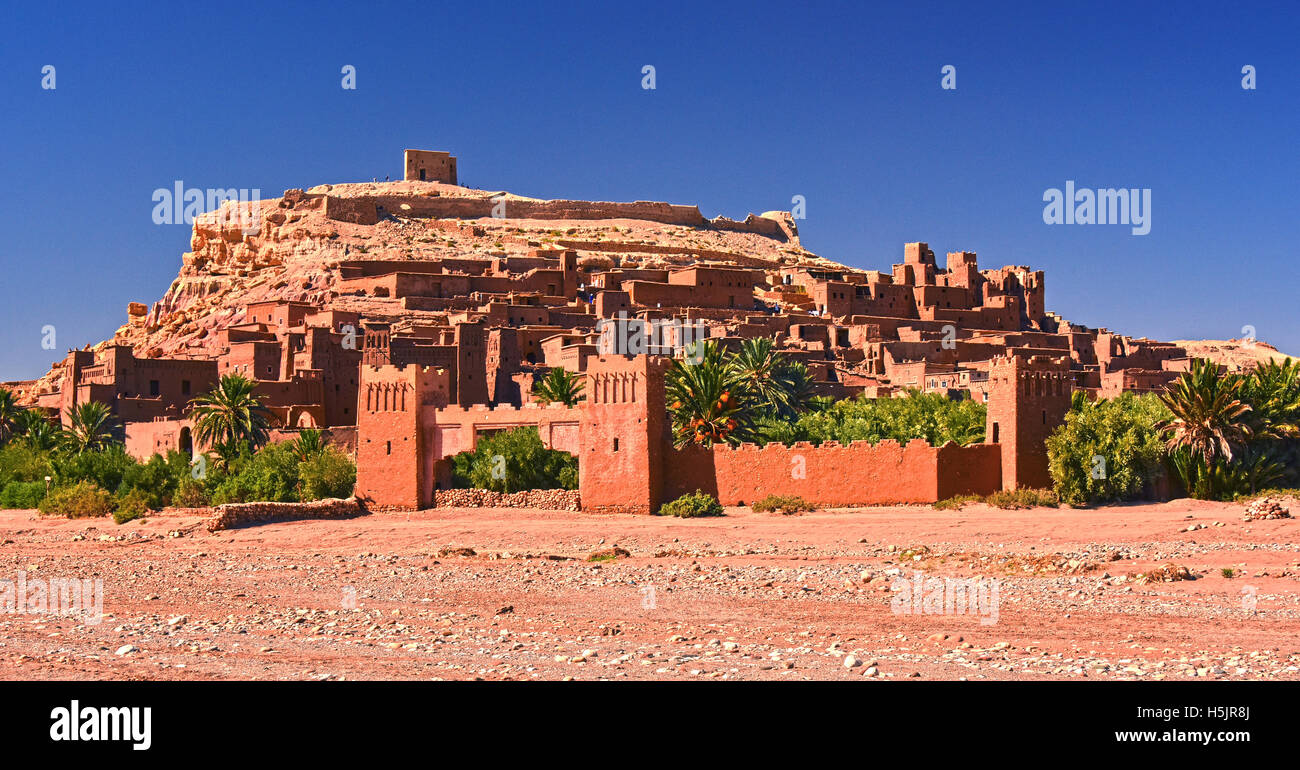 Ait Benhaddou, ancient fortification, made up of six forts (Kasbahs ...