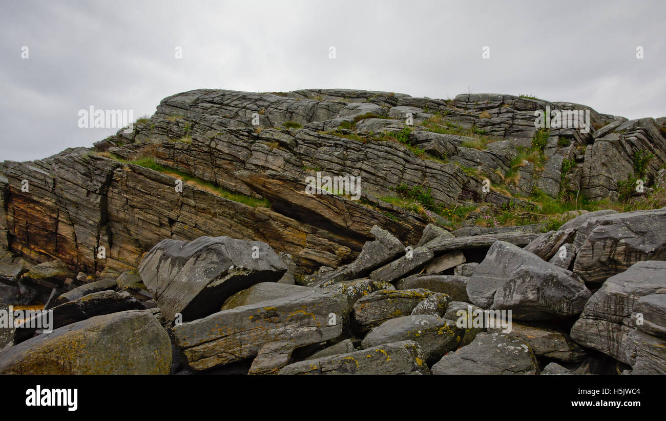 Granite rock formation on the Norwegian coast Stock Photo - Alamy