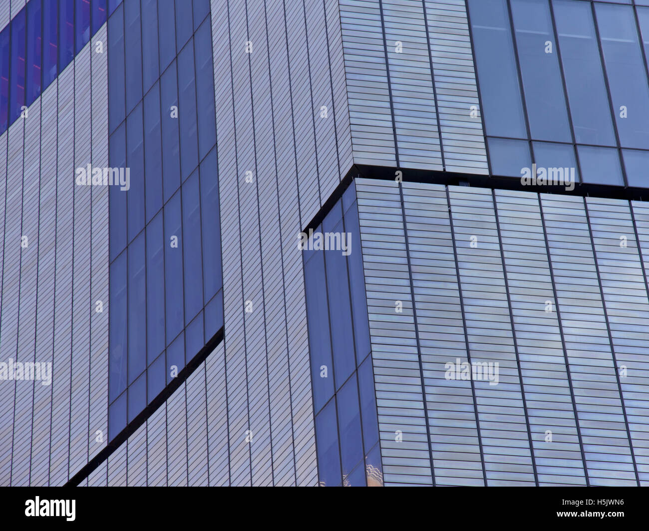 Modern glass building hi-res stock photography and images - Alamy