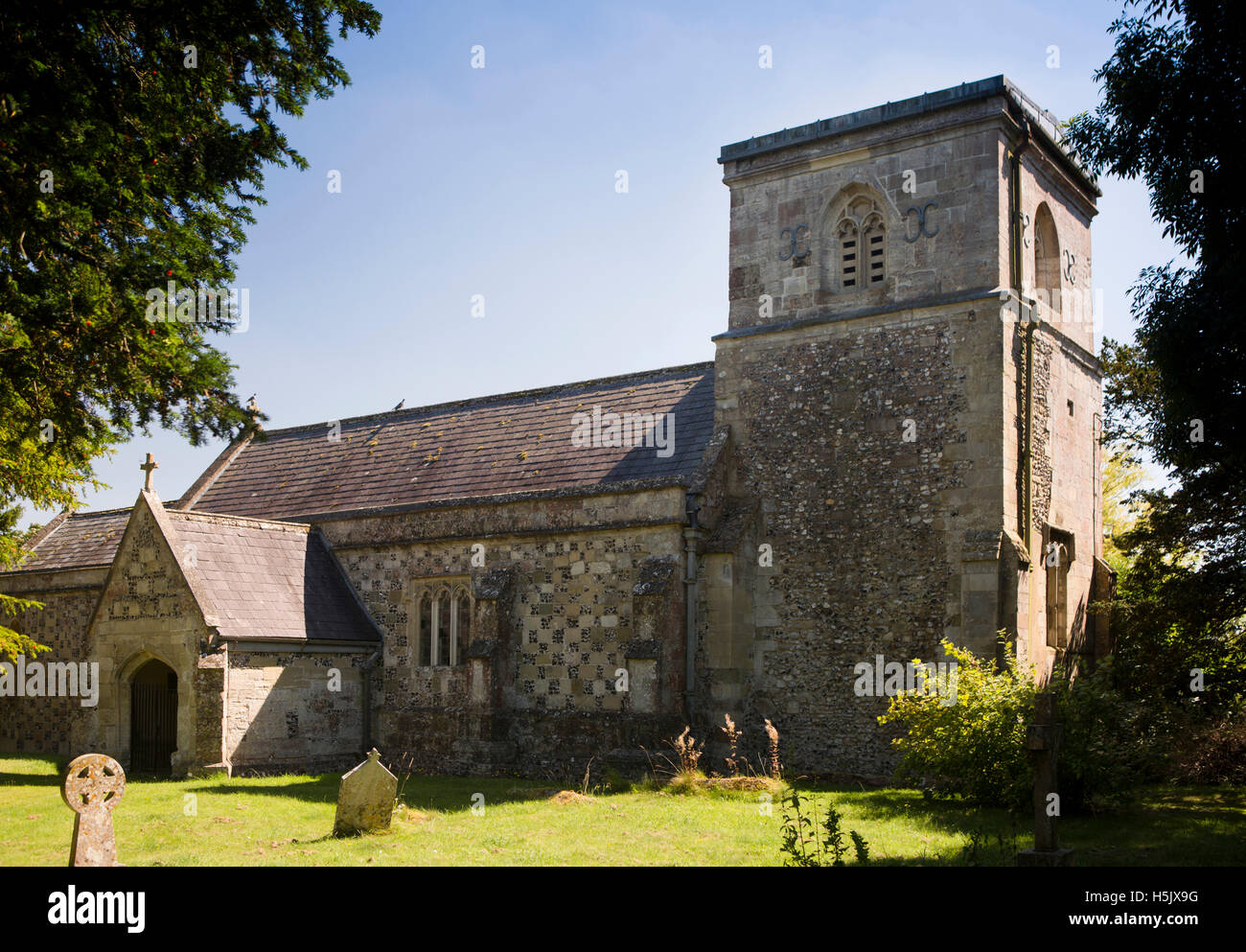 Wiltshire st marys church hi-res stock photography and images - Alamy