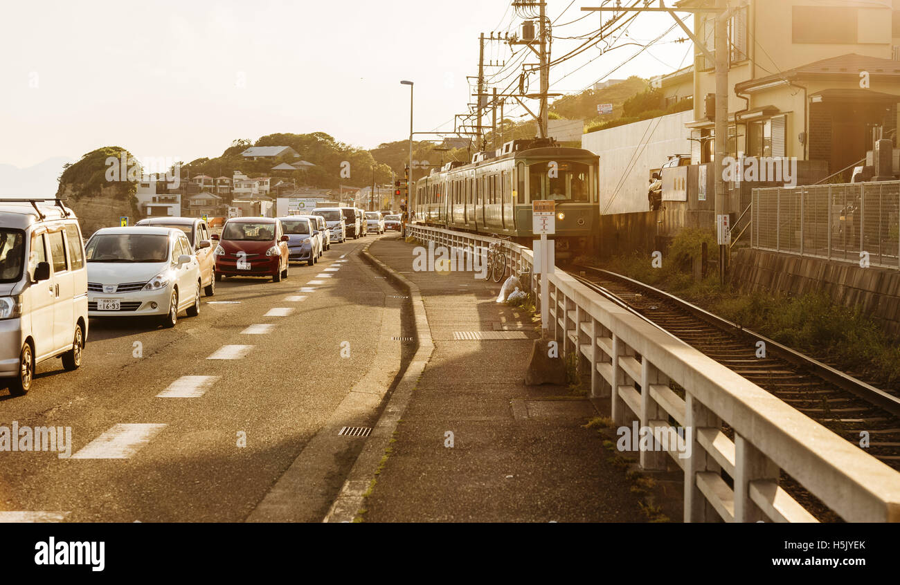 Kamakura tram hi-res stock photography and images - Alamy