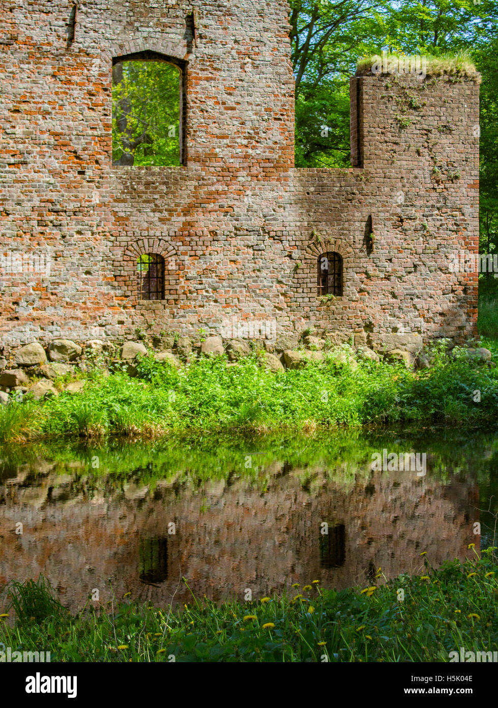The old castle Stock Photo - Alamy