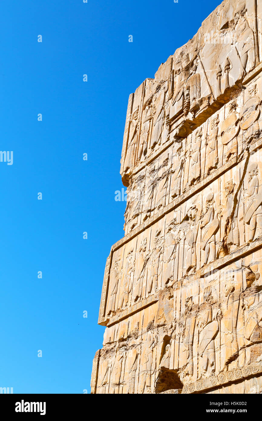 in iran persepolis the old ruins historical destination monuments and ...