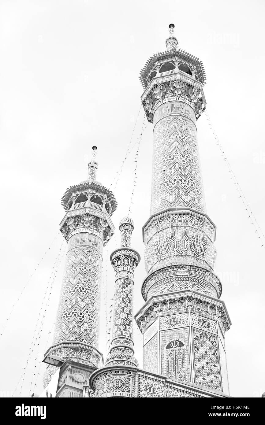 in iran islamic mausoleum old architecture mosque minaret near the sky ...
