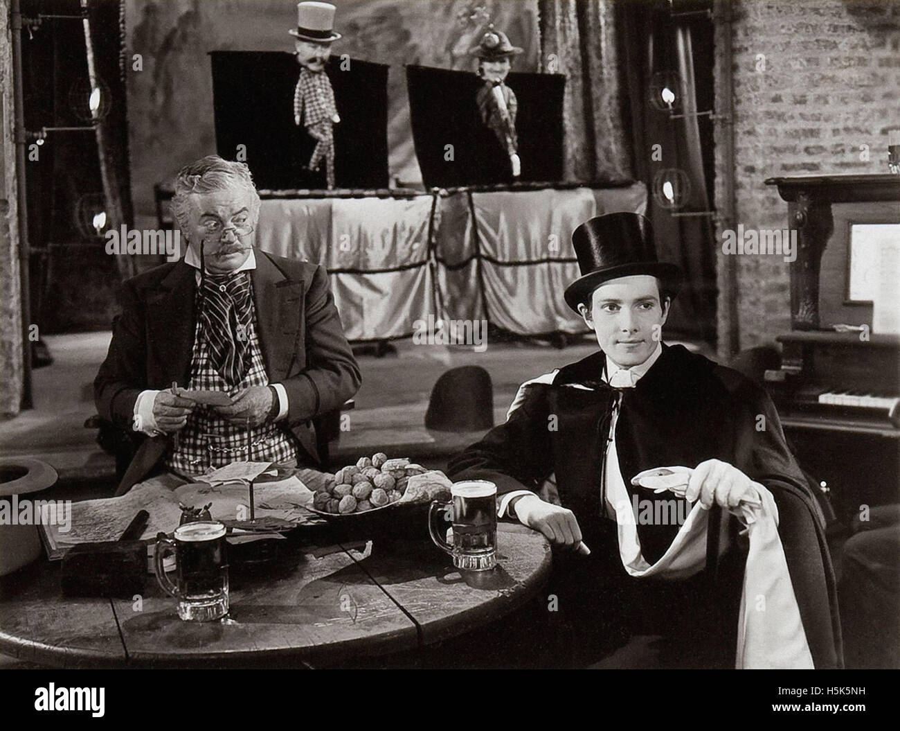 Dorian gray hi-res stock photography and images - Alamy