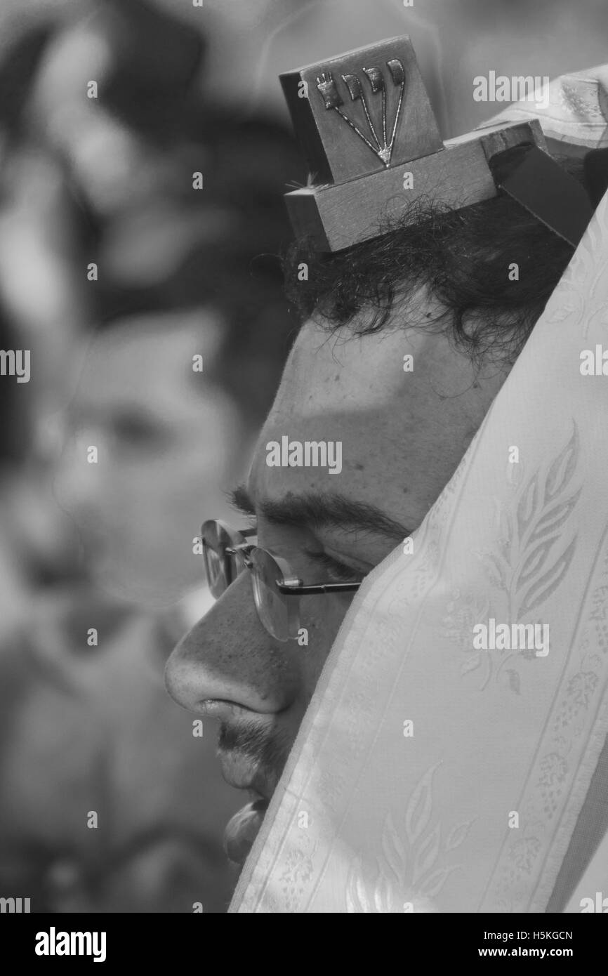 Solar blessing hi-res stock photography and images - Alamy