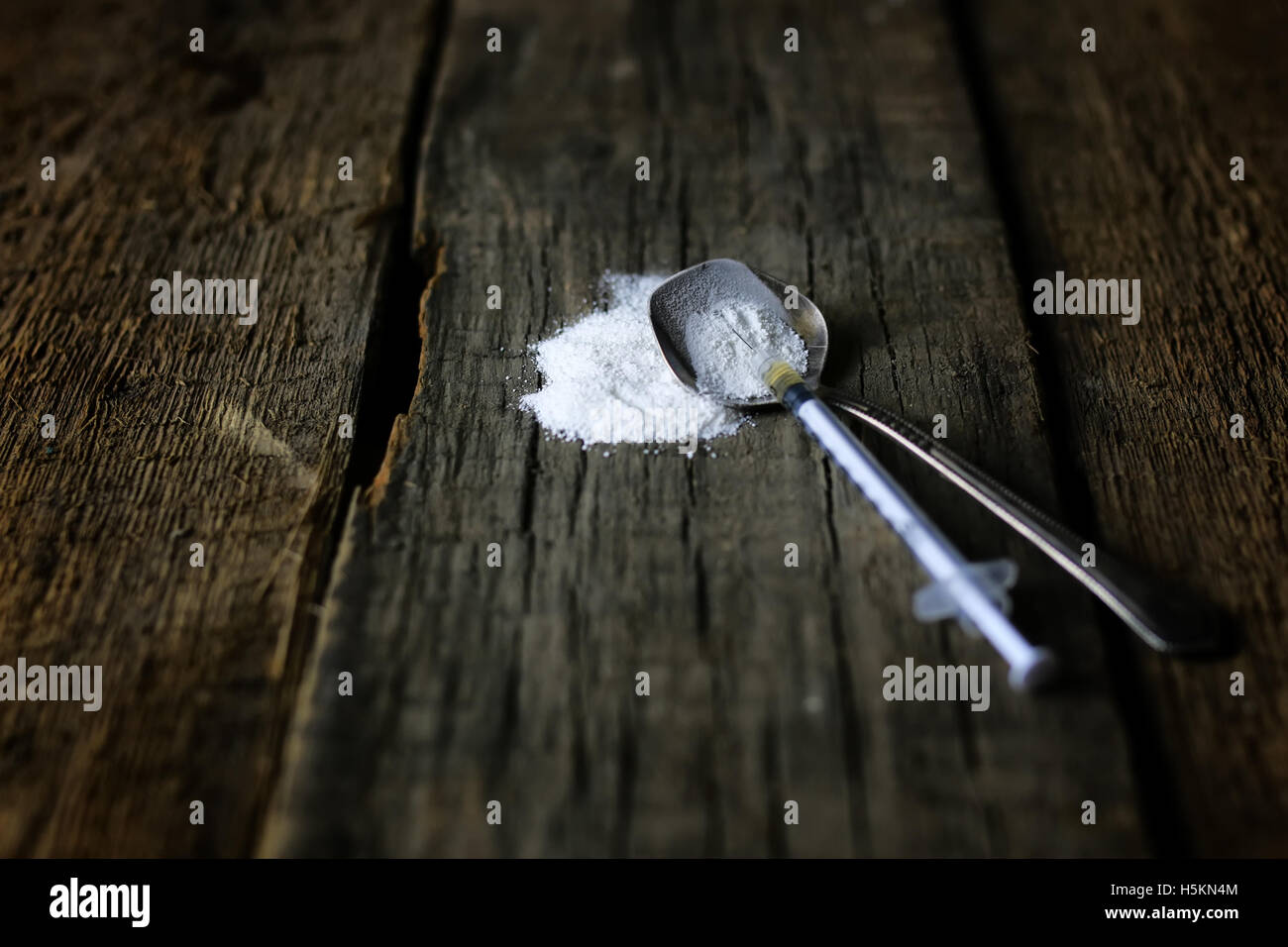 cocain drug syringe spoon Stock Photo - Alamy
