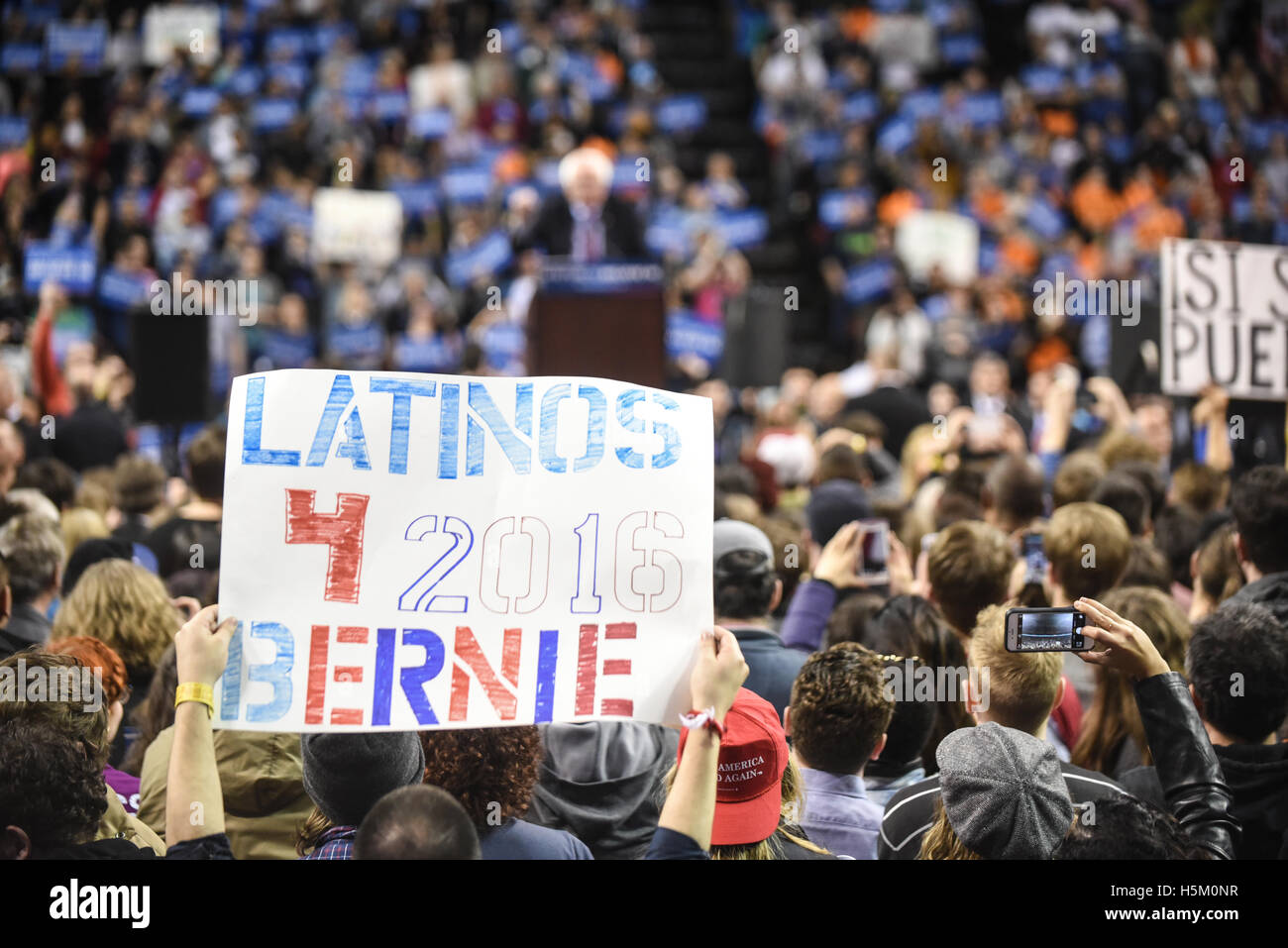 Crowd inside Key Arena showing their support at the Bernie Sanders A ...