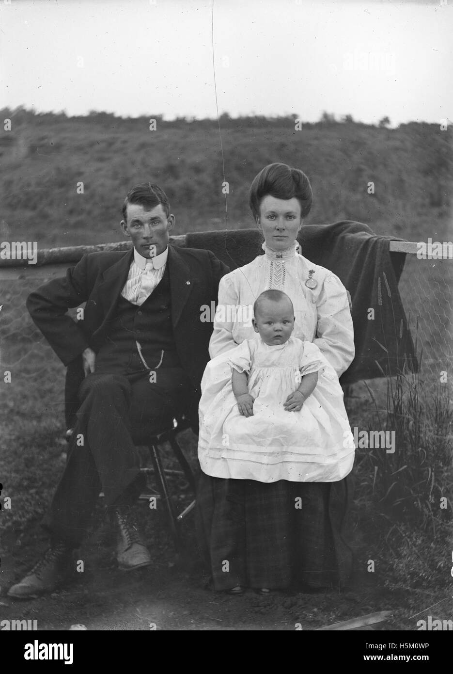 Unknown family portrait 255 Stock Photo - Alamy