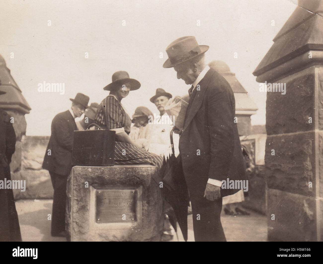 Australian judge hi-res stock photography and images - Alamy