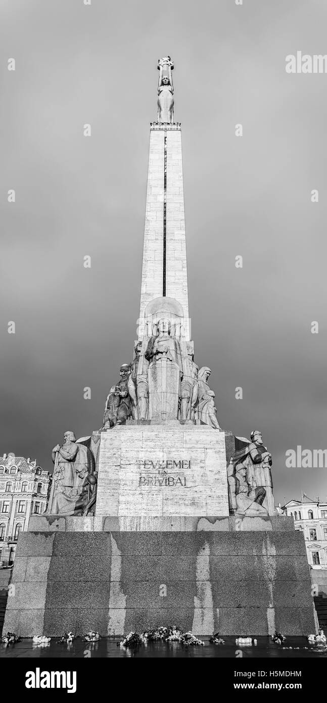 Freedom sculpture Black and White Stock Photos & Images - Alamy