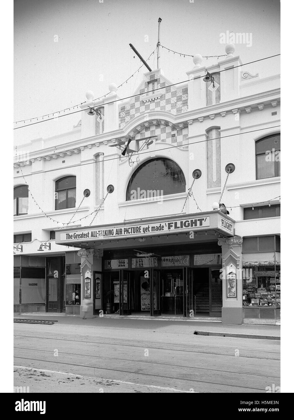Strand cinema Black and White Stock Photos & Images - Alamy