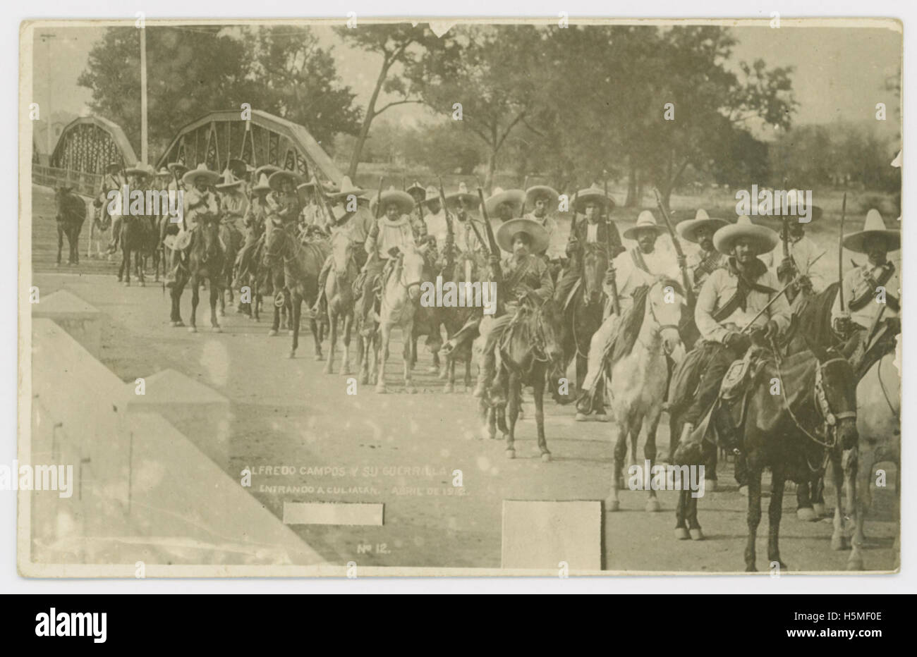 Mexican revolutionary activities hi-res stock photography and images ...