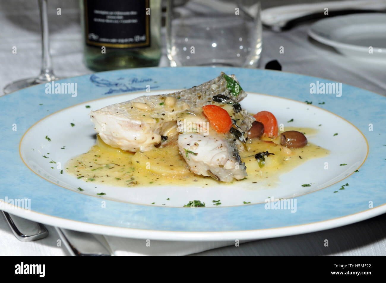 Tomato grouper hi-res stock photography and images - Alamy