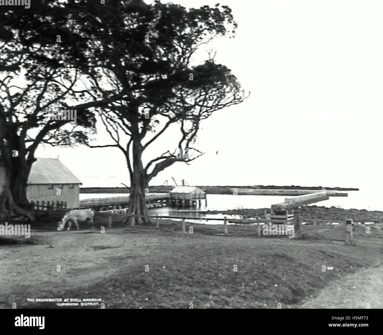 Breakwater design hi-res stock photography and images - Alamy