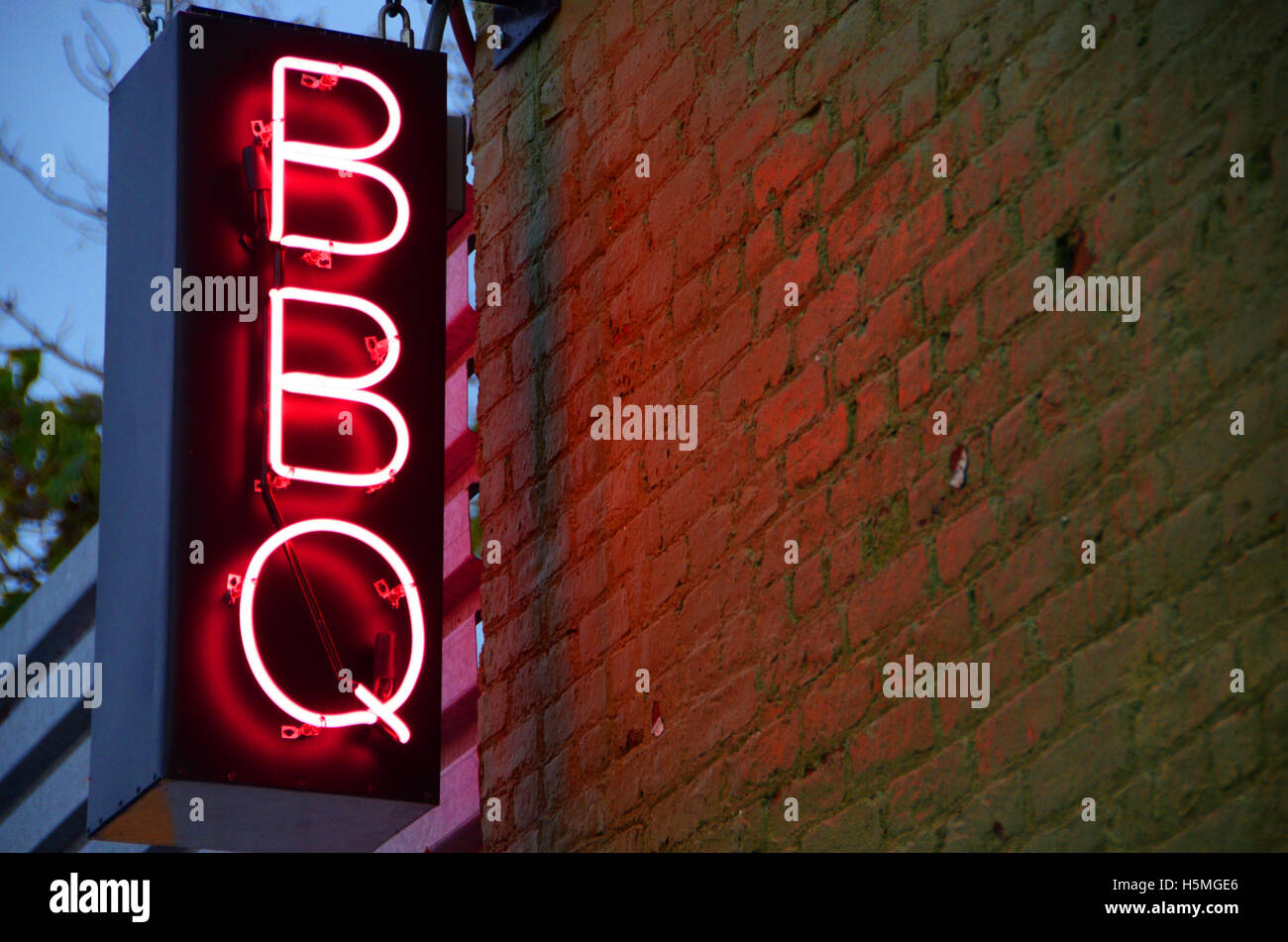 Neon Bbq Sign High Resolution Stock Photography and Images - Alamy