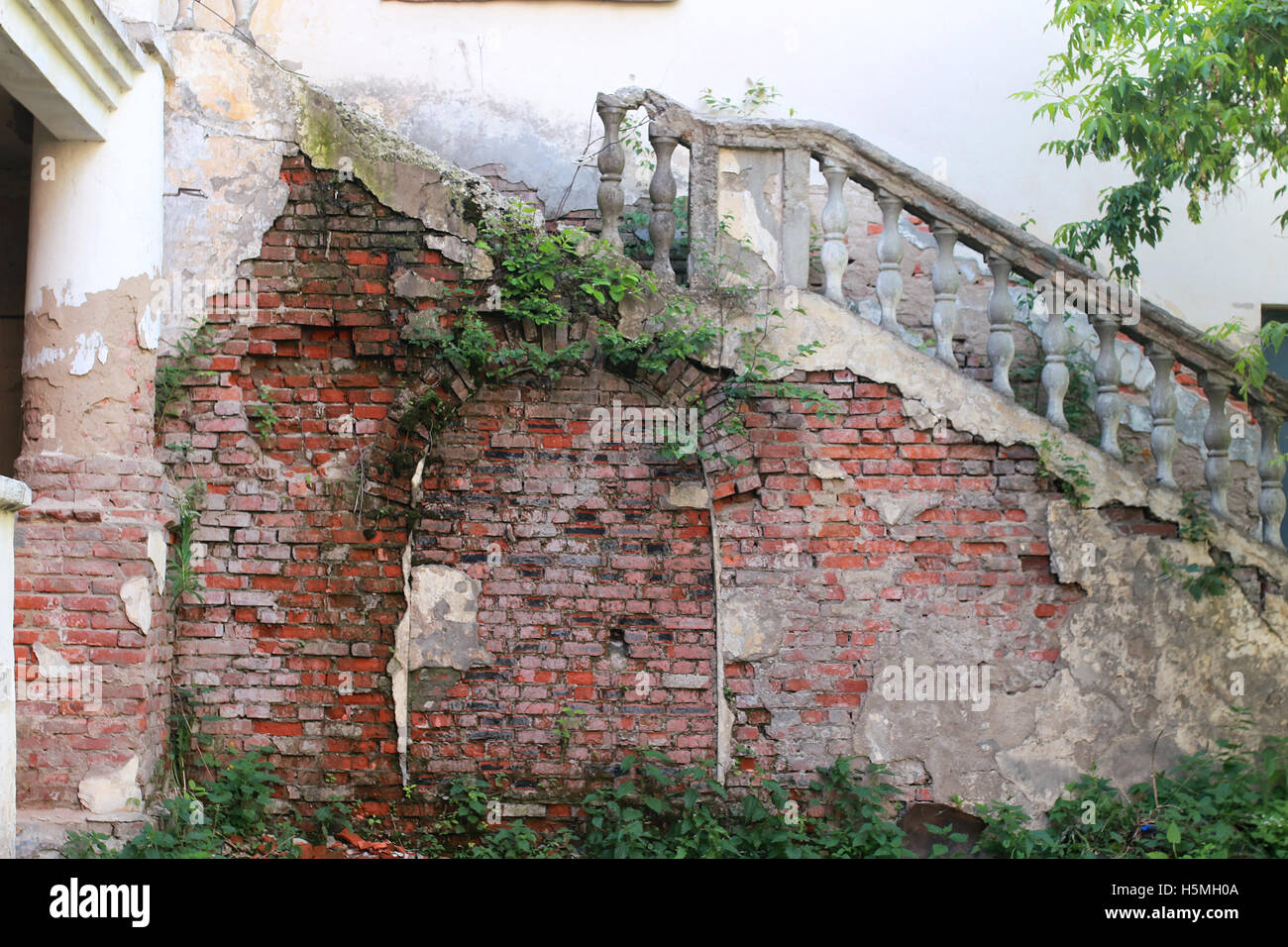 old red brick wall Stock Photo - Alamy