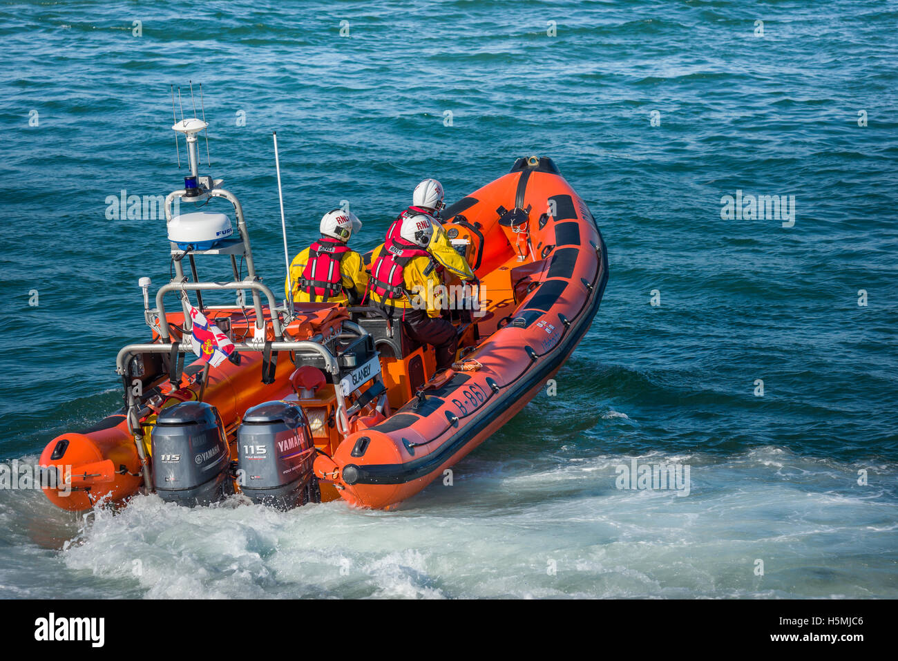 Emergency inflatable lifeboat hi-res stock photography and images - Alamy