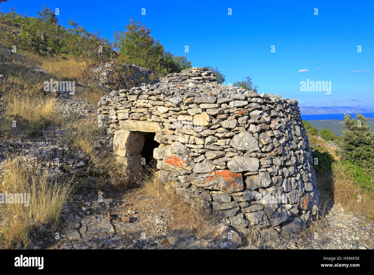 Trim or Bunja, a circular dry stone shelter for shepherds or farmers ...
