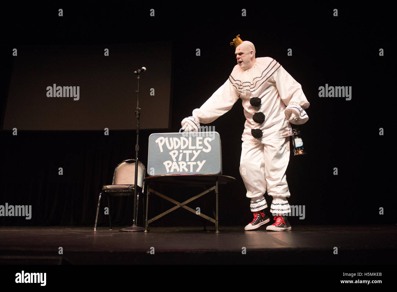 Puddles pity party hi-res stock photography and images - Alamy